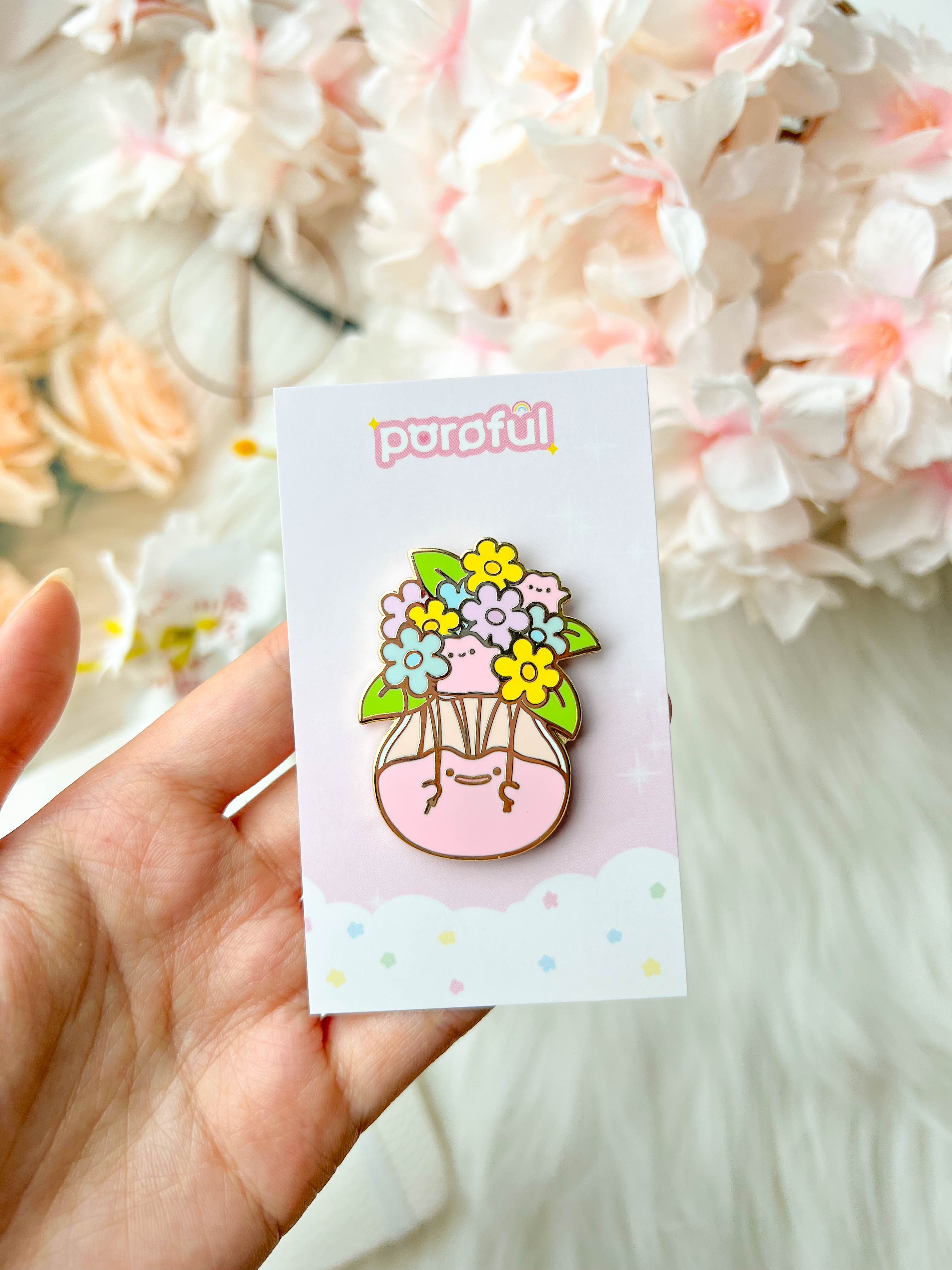 Ditto Flower Vase Pin – Poroful